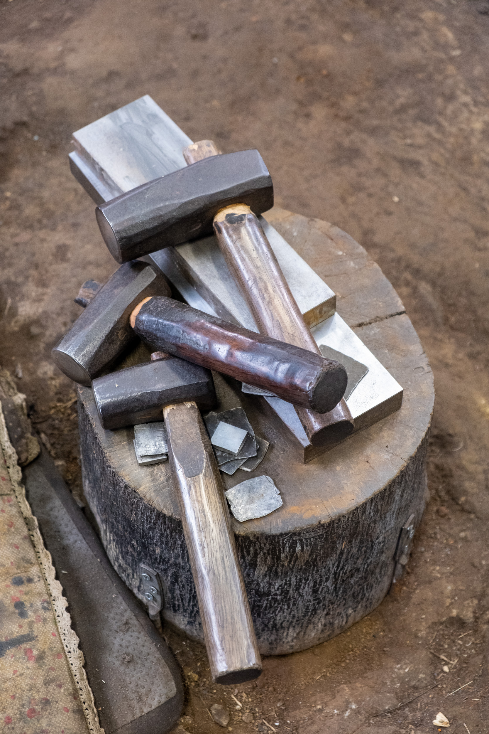 A Visit to the Blacksmith: Keizaburou - Big Sand Woodworking