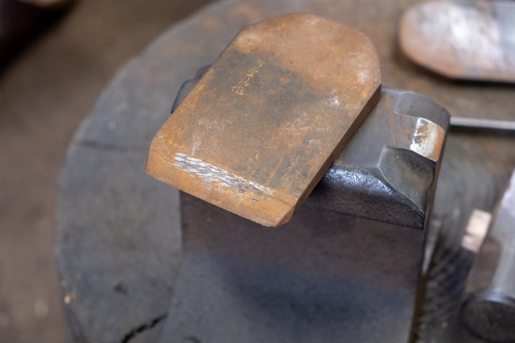 A Visit to the Blacksmith: Keizaburou - Big Sand Woodworking